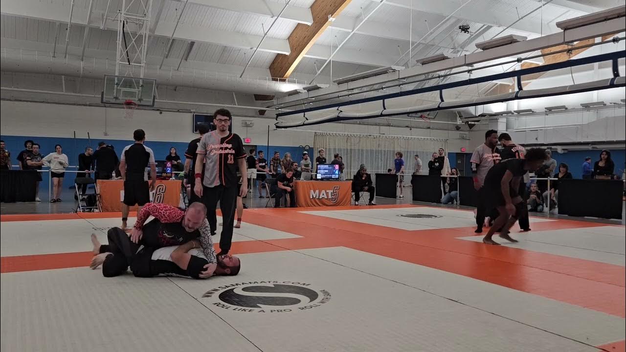 First BJJ tournament//215 pounds// Grappling Industries MN 11/16/24 - YouTube