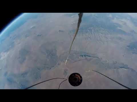 Foguete lançado ao espaço bate no domo celestial,mas mostra a curvatura ...