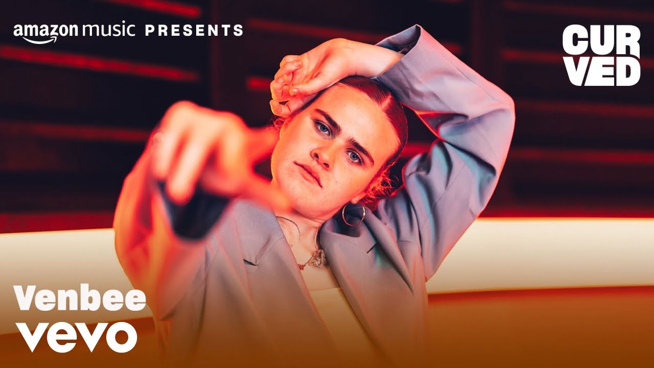 venbee - die young (Live) | CURVED | Amazon Music - YouTube