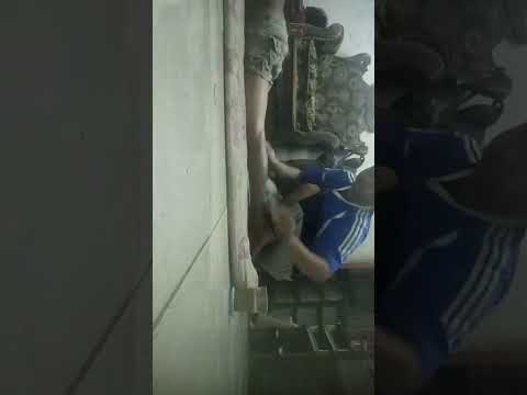 MALAM JUMAT  TETANGGA MINTA DI URUT BETIS SEBELAH KIRI SERING LINU..