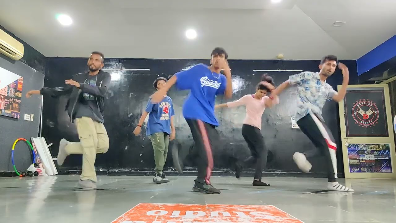 Easy Breakdance Moves Part 3 Everybody Can Learn | D Dancing Street # ...