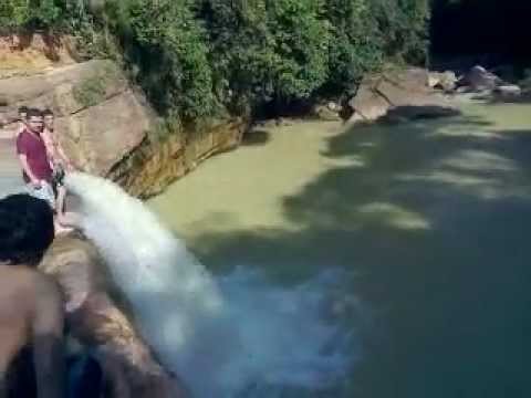 Visita a Pozo Azul (Tibu) - YouTube