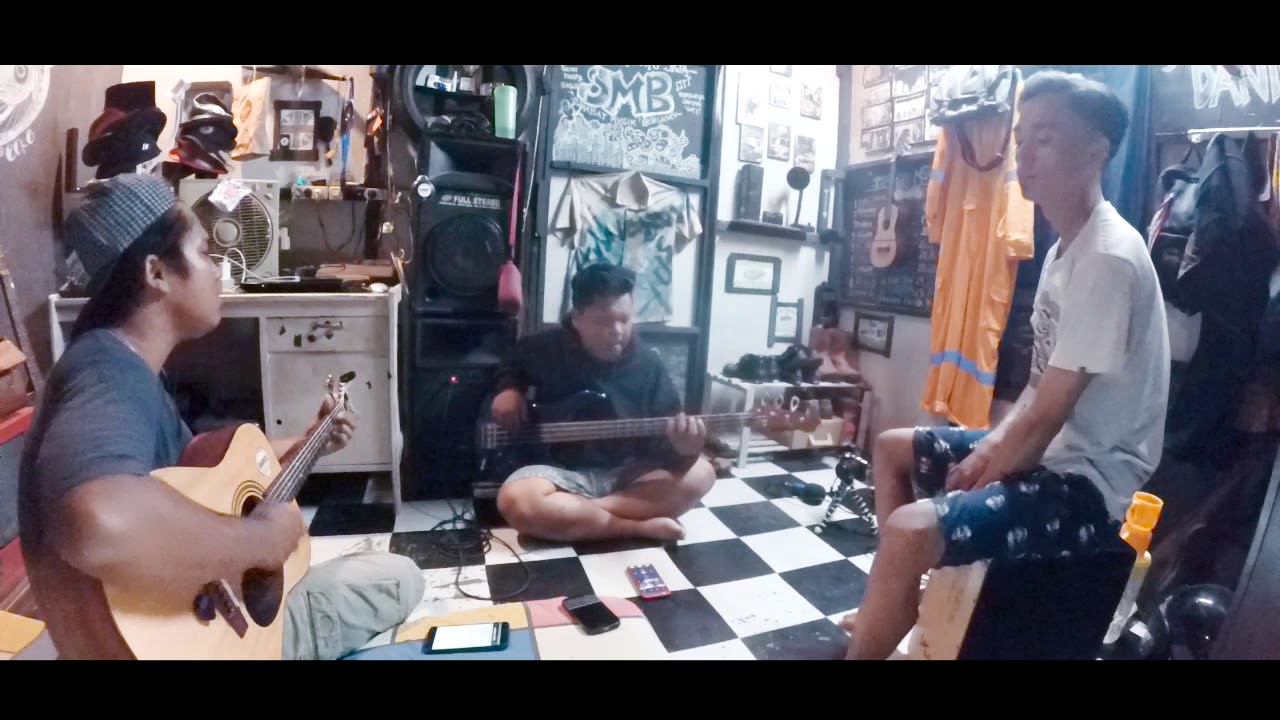 KERTAS (ARMADA) - SAAT TELPONKU KAU TAK ANGKAT - YouTube