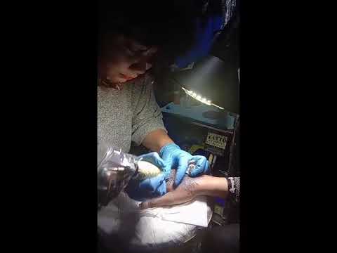 TATTOO ARTIST NYA CEWE || Baru pertama bikin tattoo langsung di tangan..