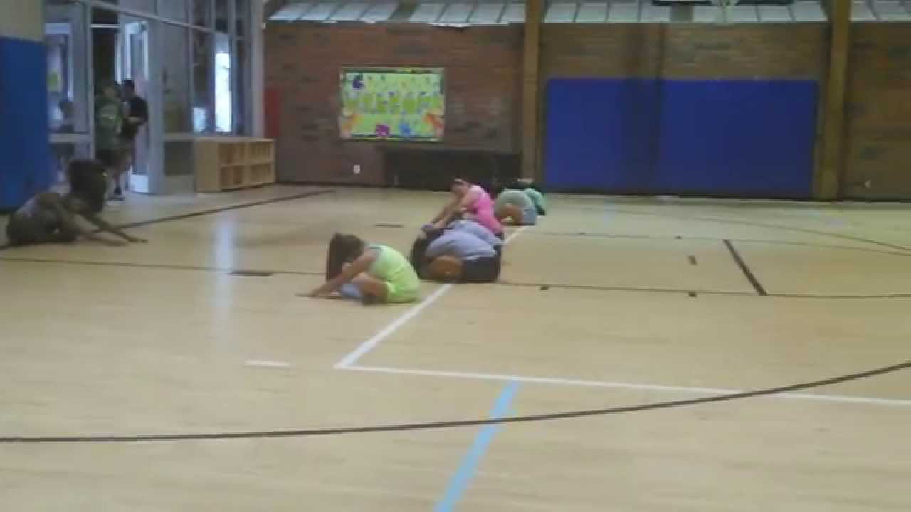 Cheerleading stretches - YouTube