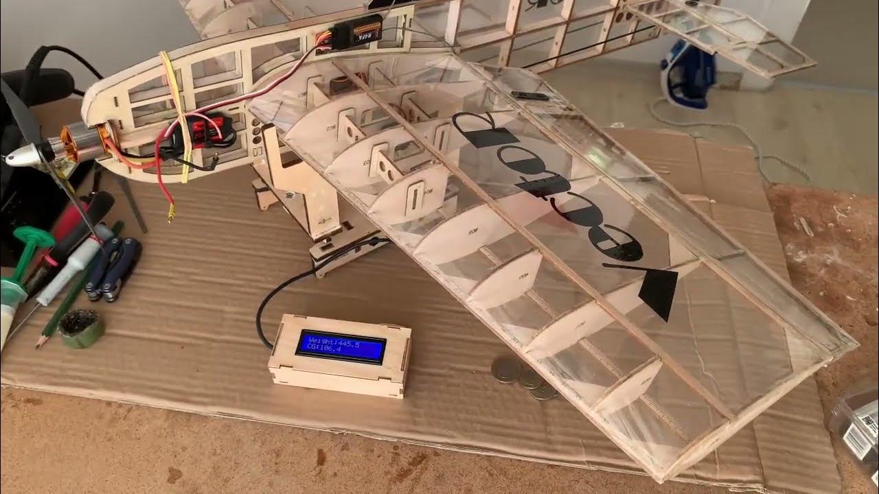 Center of Gravity Scale (Arduino based) - YouTube