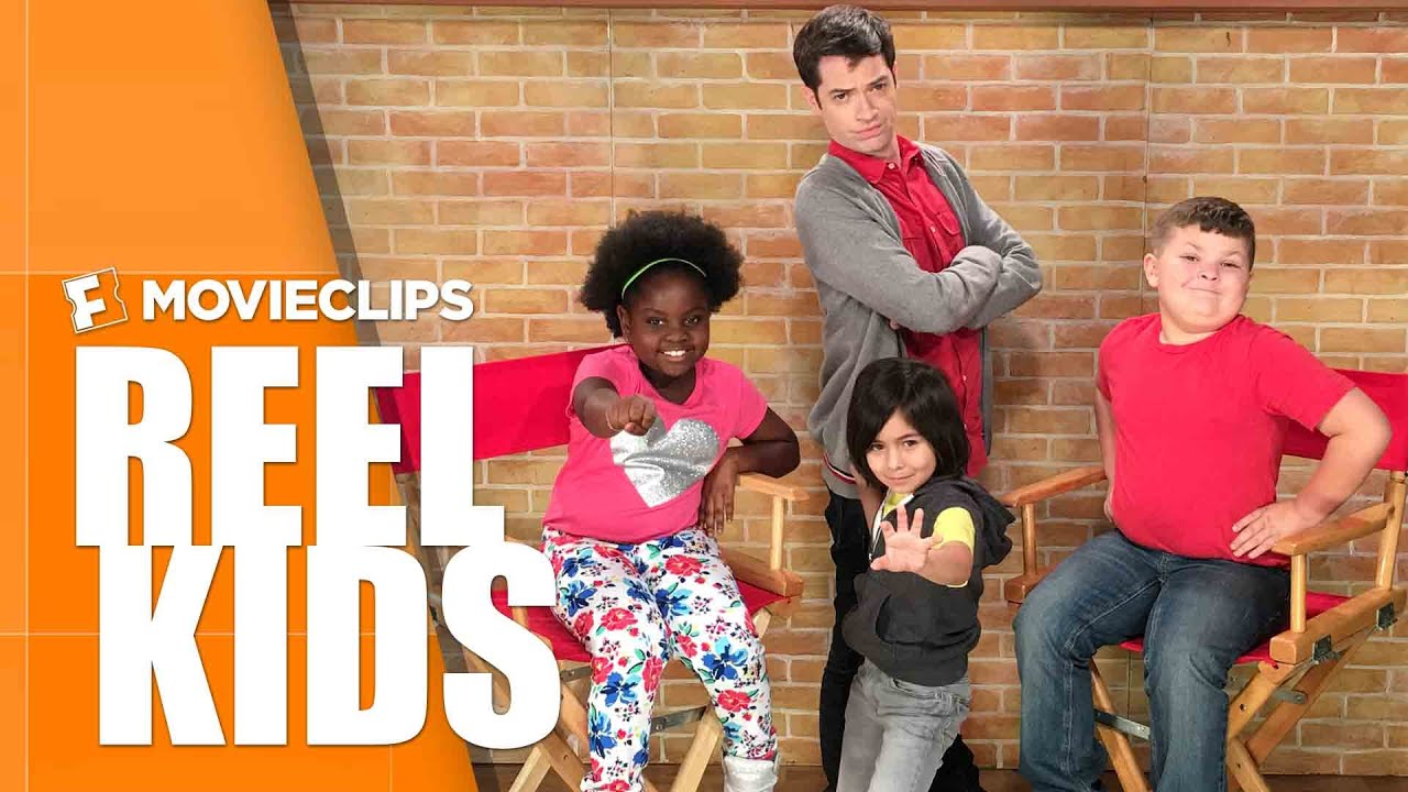 Kids Pick Between Batman & Superman (2016) Reel Kids - YouTube