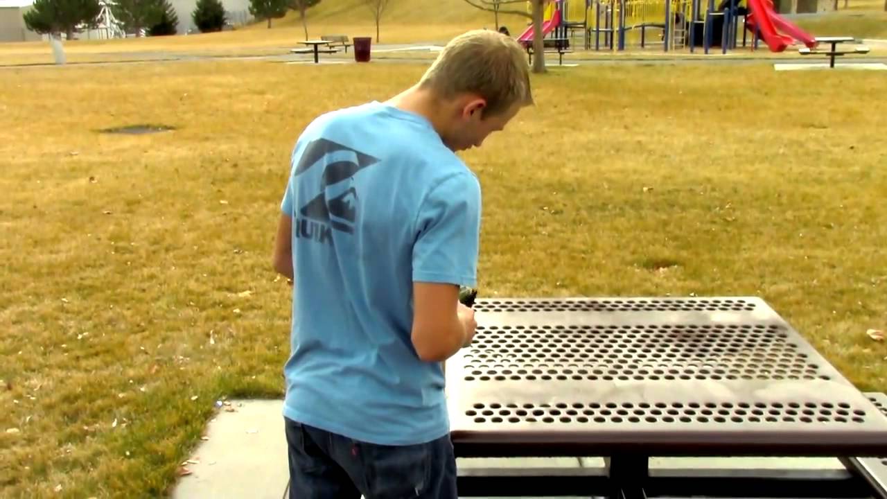 Shoulder Wars - YouTube