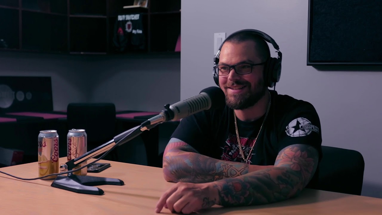 Talking one of the best fighters in the OHL. Navrin Mutter! - YouTube