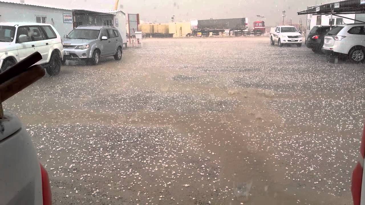 Snow fall in kuwait - sinohydro babu - YouTube