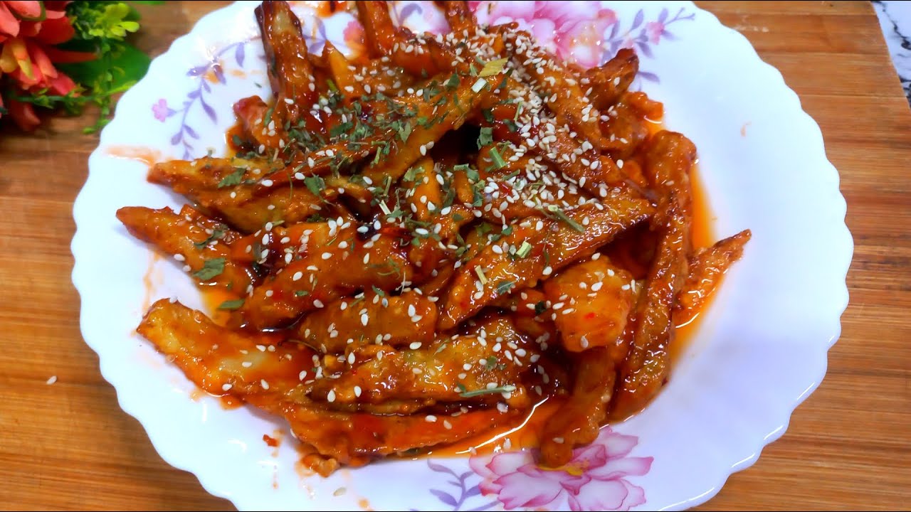 Spicy Chilli Garlic Fries | Street Style Masala Fries Recipe | Crispy ...