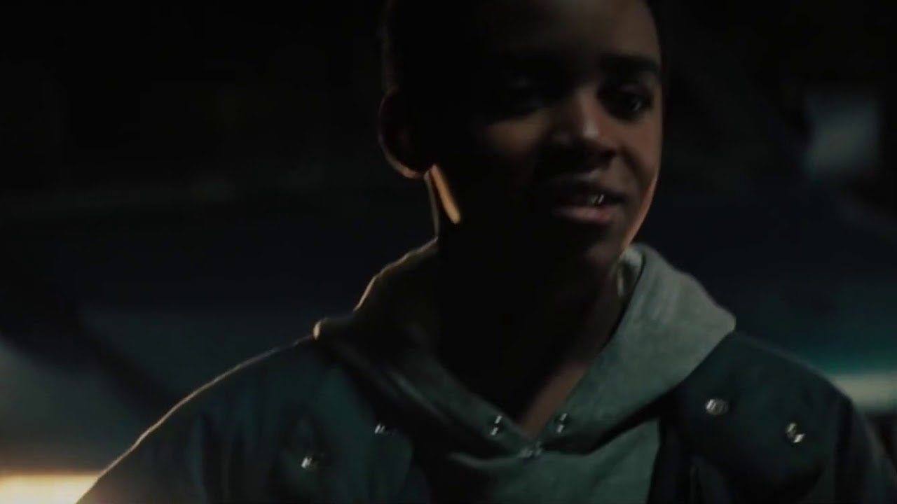 KIN (2018) Clip Field Shooting - YouTube