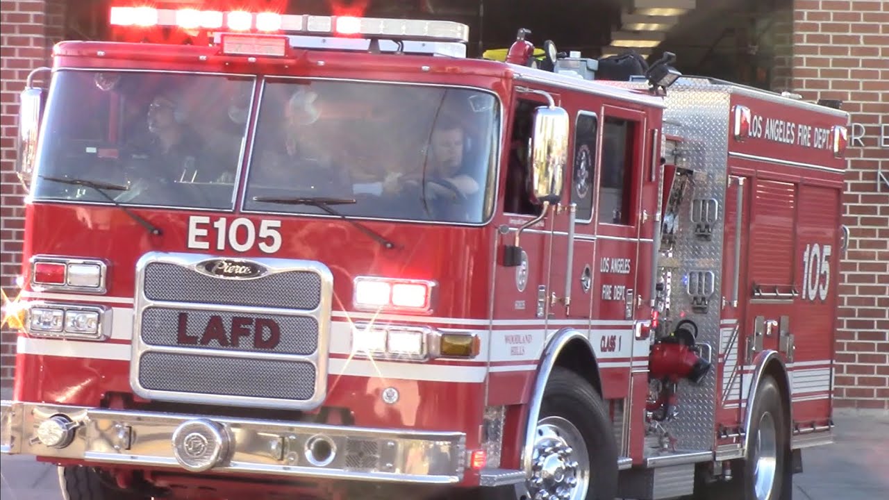 LAFD Engine 105 responding - YouTube