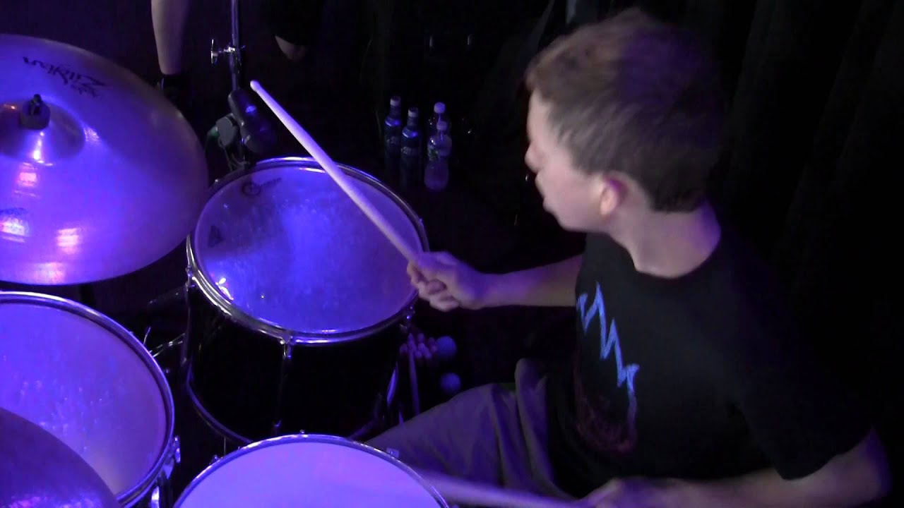 DJ Mueller of Flying Mueller Brothers - Awesome Drum Solo! - Soul ...