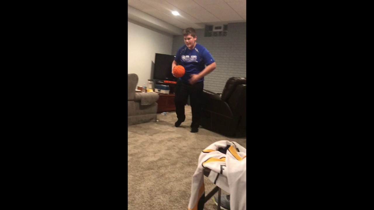 KIDS DUNK CONTEST - YouTube