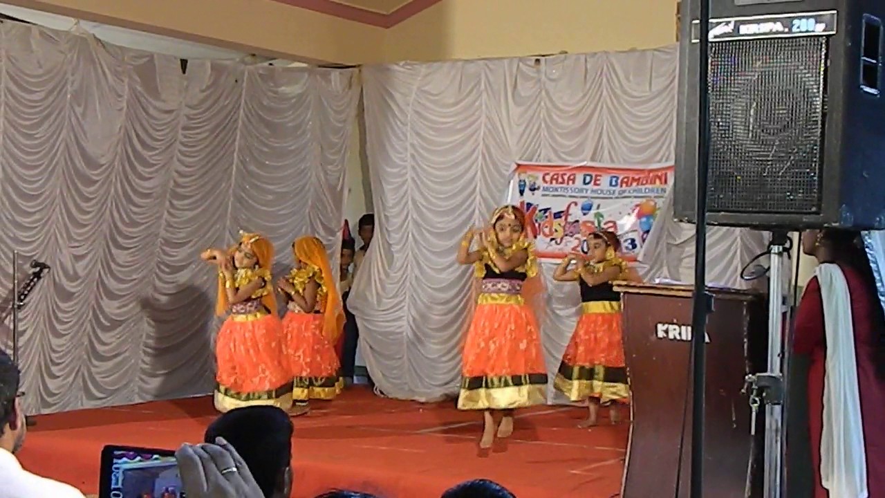 Onathumbi Dance - Annual Day 2017 - YouTube