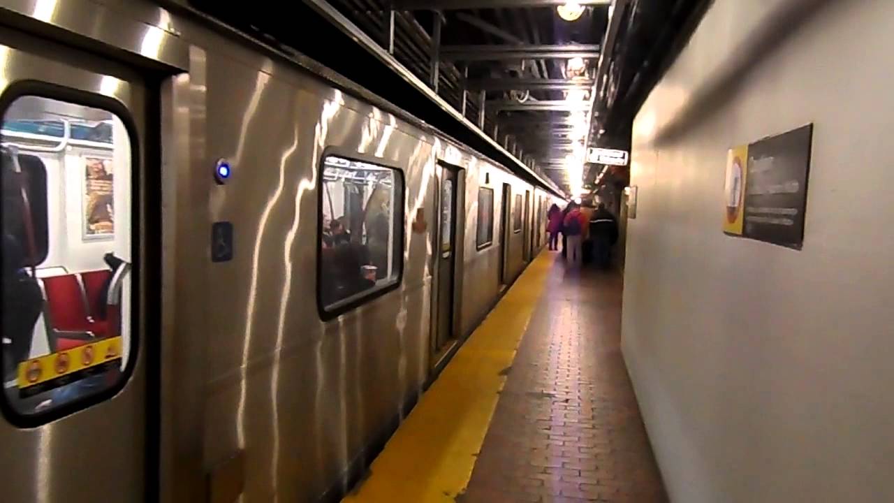 TTC Bombardier Toronto Rocket # 5602 Arriving At Union Station - YouTube