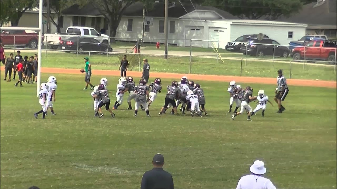 2014 Soph. CC Aggies vs Soph. Alice Cowboys - Cristyan catches a pass ...