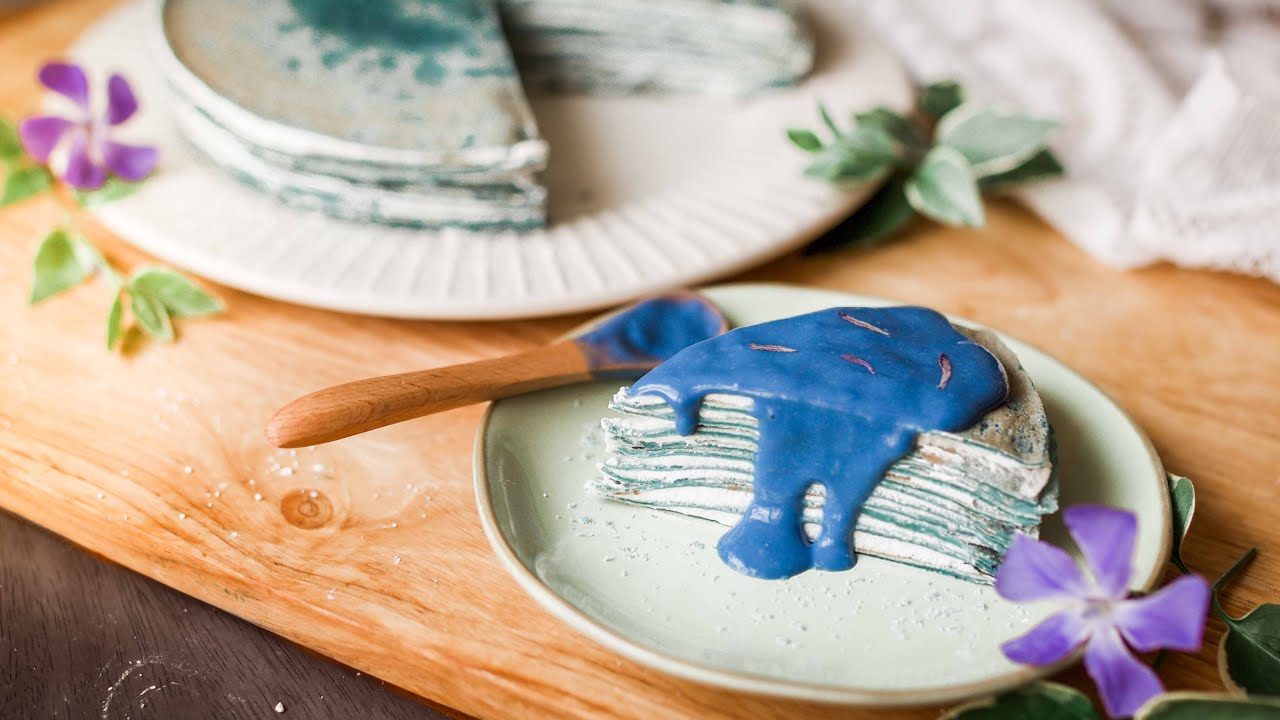 How To Make BUTTERFLY PEA TEA MILLE CREPE CAKE - YouTube