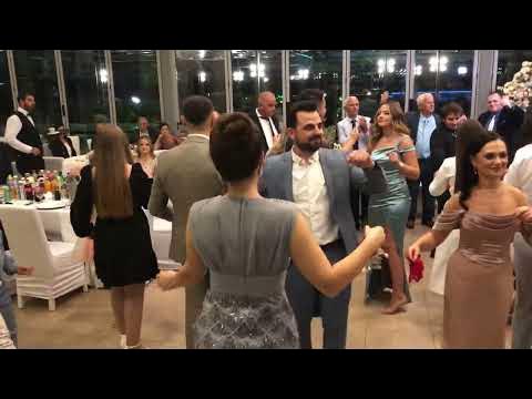 Hasan Aloshi Live 2023 Dasma Shqiptare 2023 Maida & Arben Part3 - YouTube