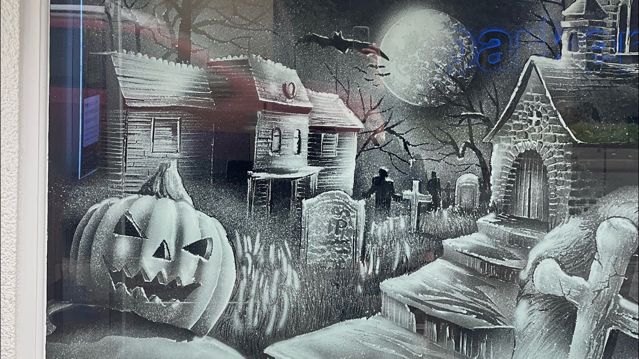 @SnowWindows spooky scene with snow - YouTube