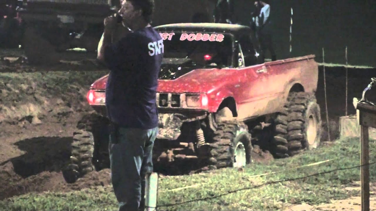 Todd Hackney "DIRT DOBBER" breaks track record again at Centertown Mud ...