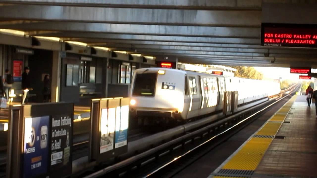 BART trains at El Cerrito Del Norte - January 22nd, 2014 - YouTube
