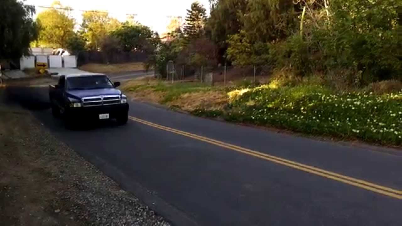2002 Cummins with Edge Comp box on 5X5 - YouTube