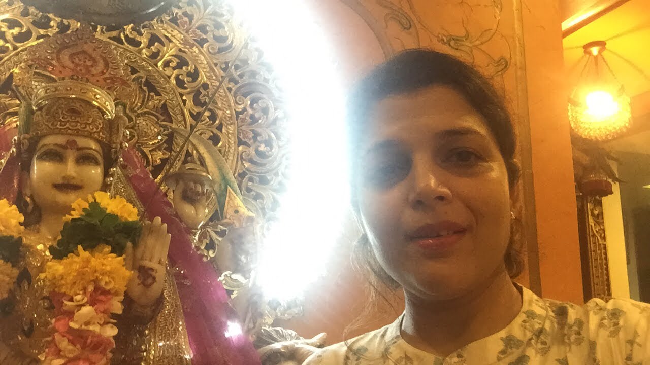 Devi ma ke bhajan love - YouTube