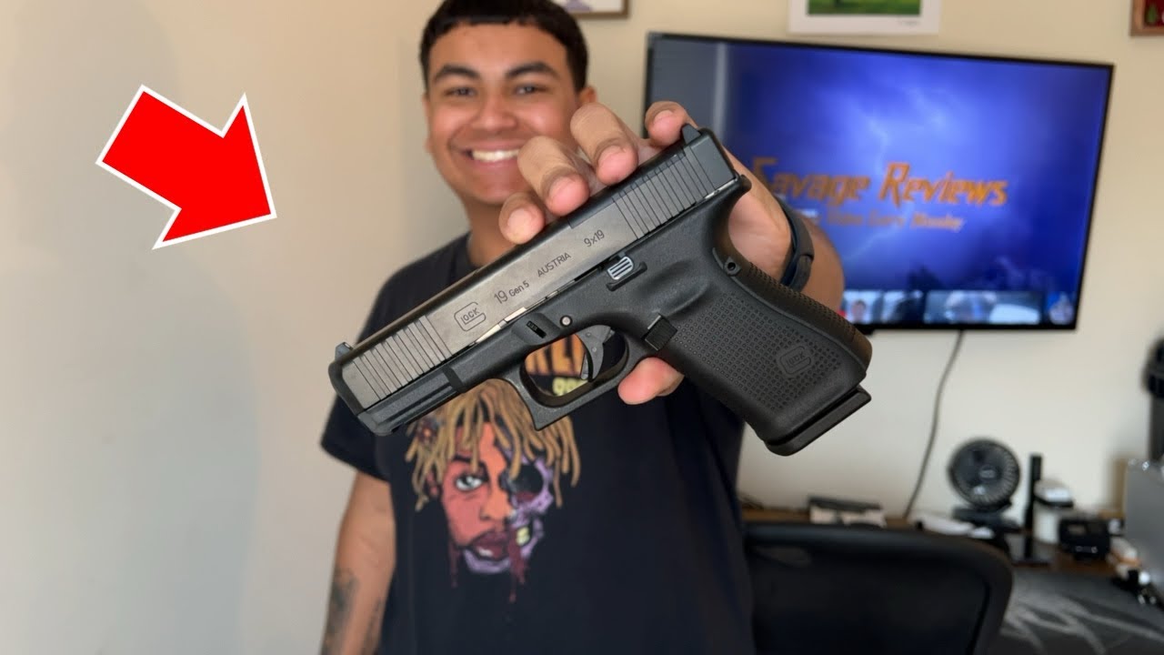 Savage Reviews Glock 19 Gen 5 MOS - YouTube