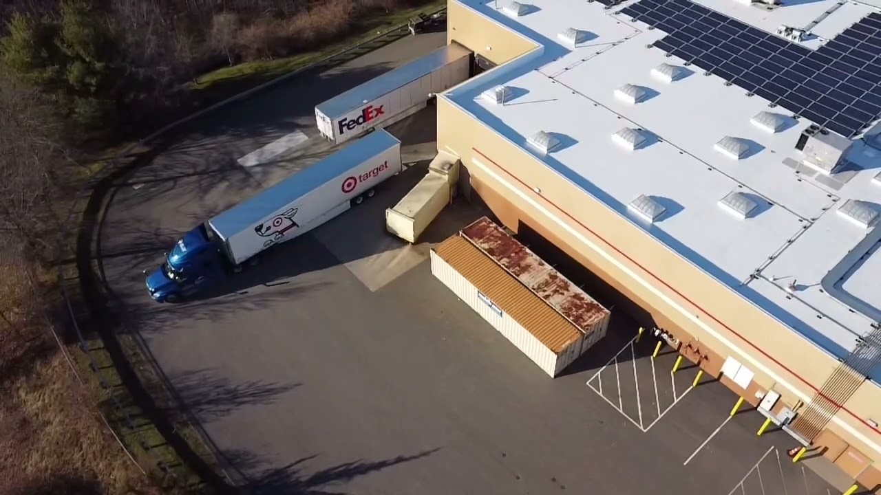 Too long for a short| Swift Transportation | Swapping Target trailers ...