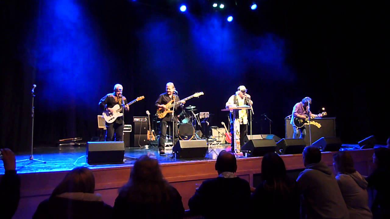 The Jackie Lynton Band at the Indigo2 12 Dec 2014 - YouTube