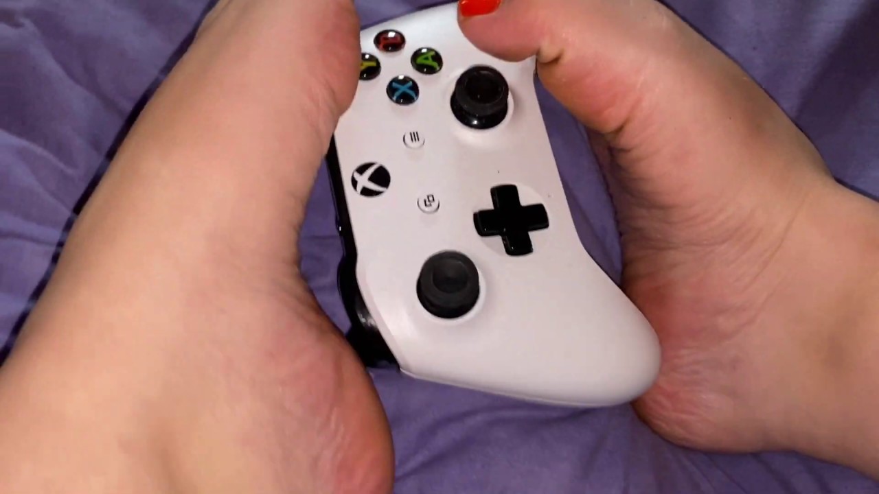 GAME FEET JOYSTICK - YouTube