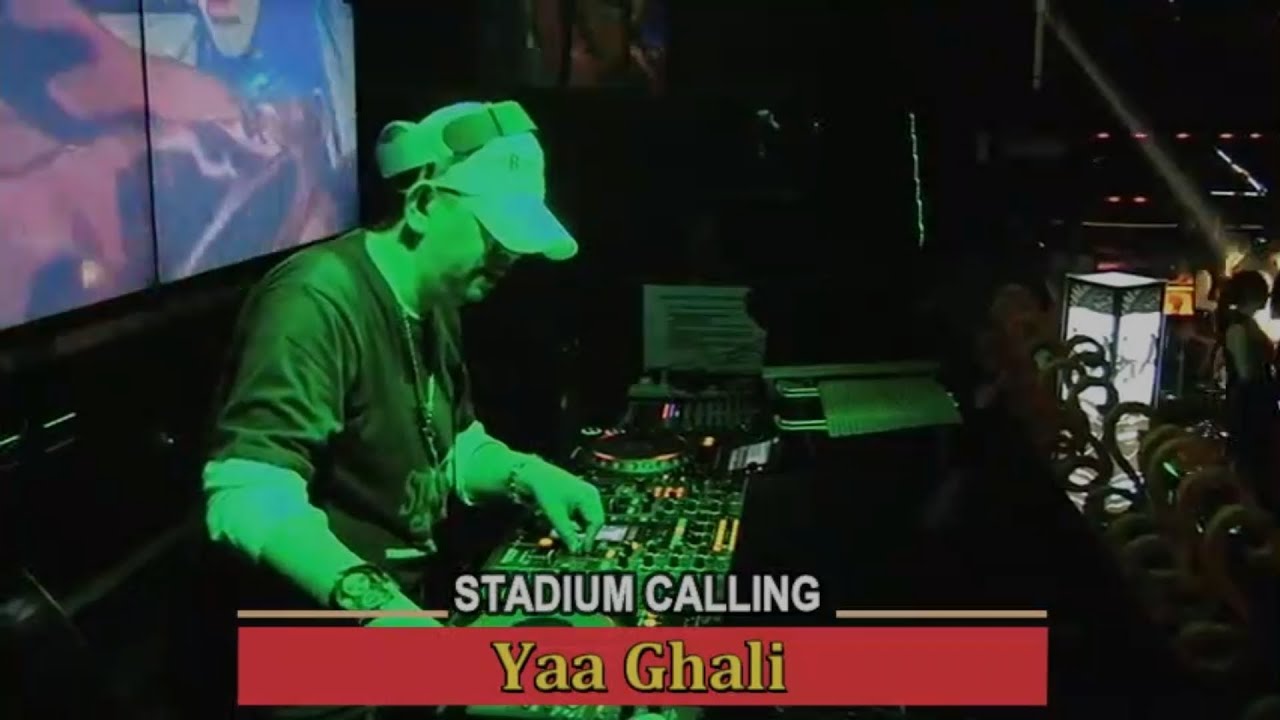DJ Mumu Stadium Calling Yaa Ghali - YouTube