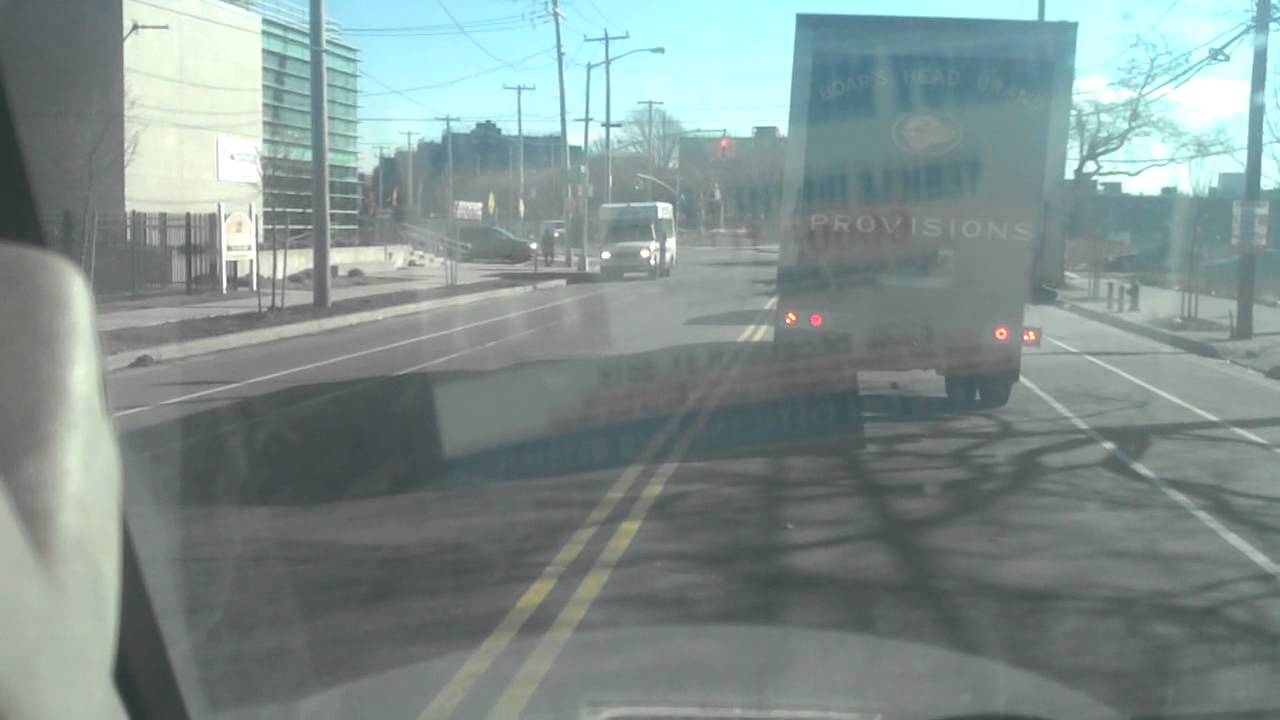 FDNY Engine 265 and Ladder 121 responding - YouTube