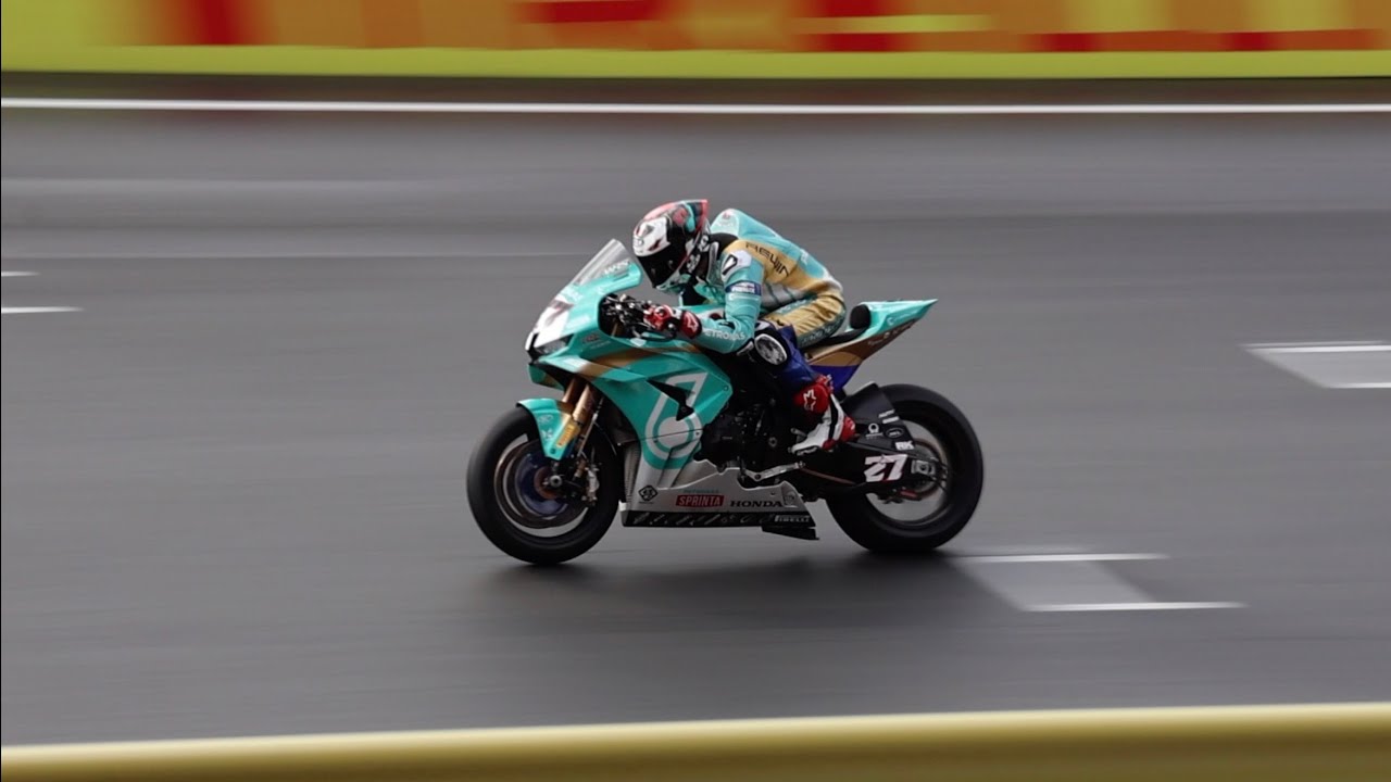 Pure SuperBike Sound (Honda, Ducati, Yamaha, Kawasaki...)😈 - YouTube