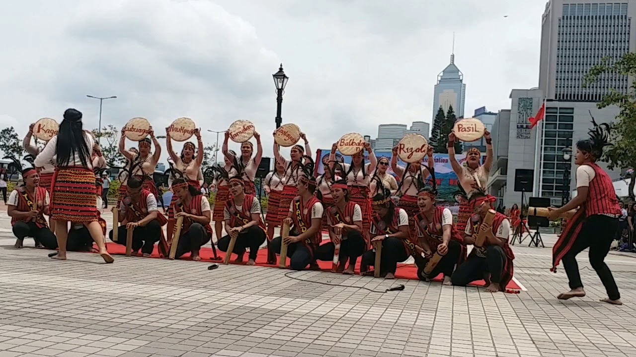 FOLK SONG WITH BAMBOO INSTRUMENT,TANUDAN KALINGA OFW H.K - YouTube