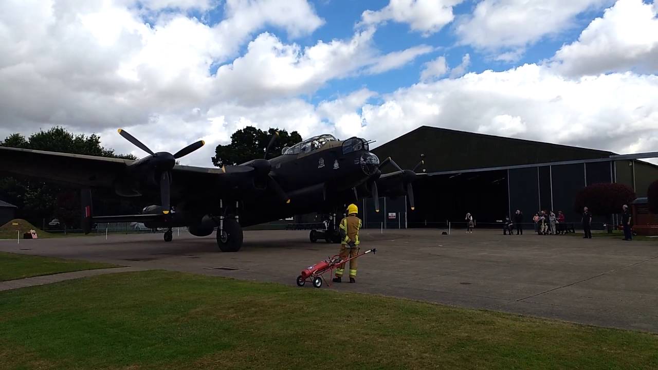 Avro Lancaster starts it's engines - YouTube