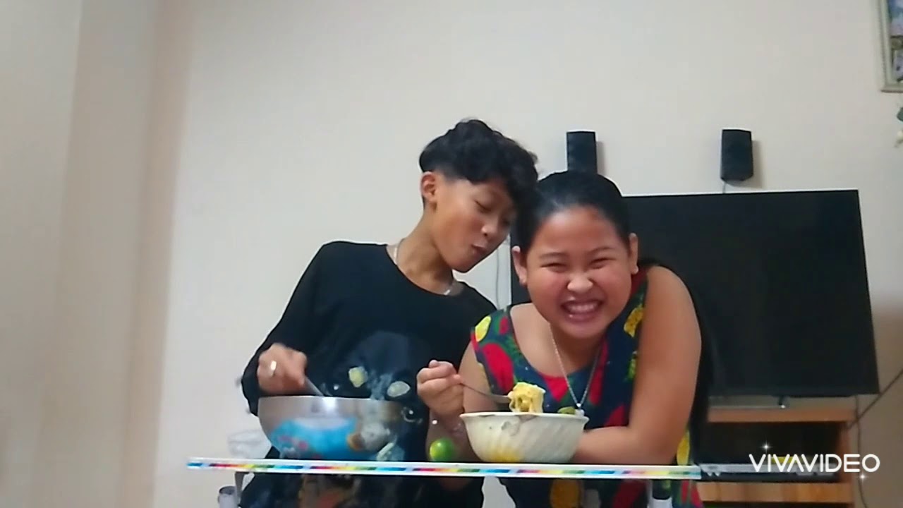 Dũng Trọc TV-Thử thách ăn mì bằng thìa😱😱😱😱 - YouTube