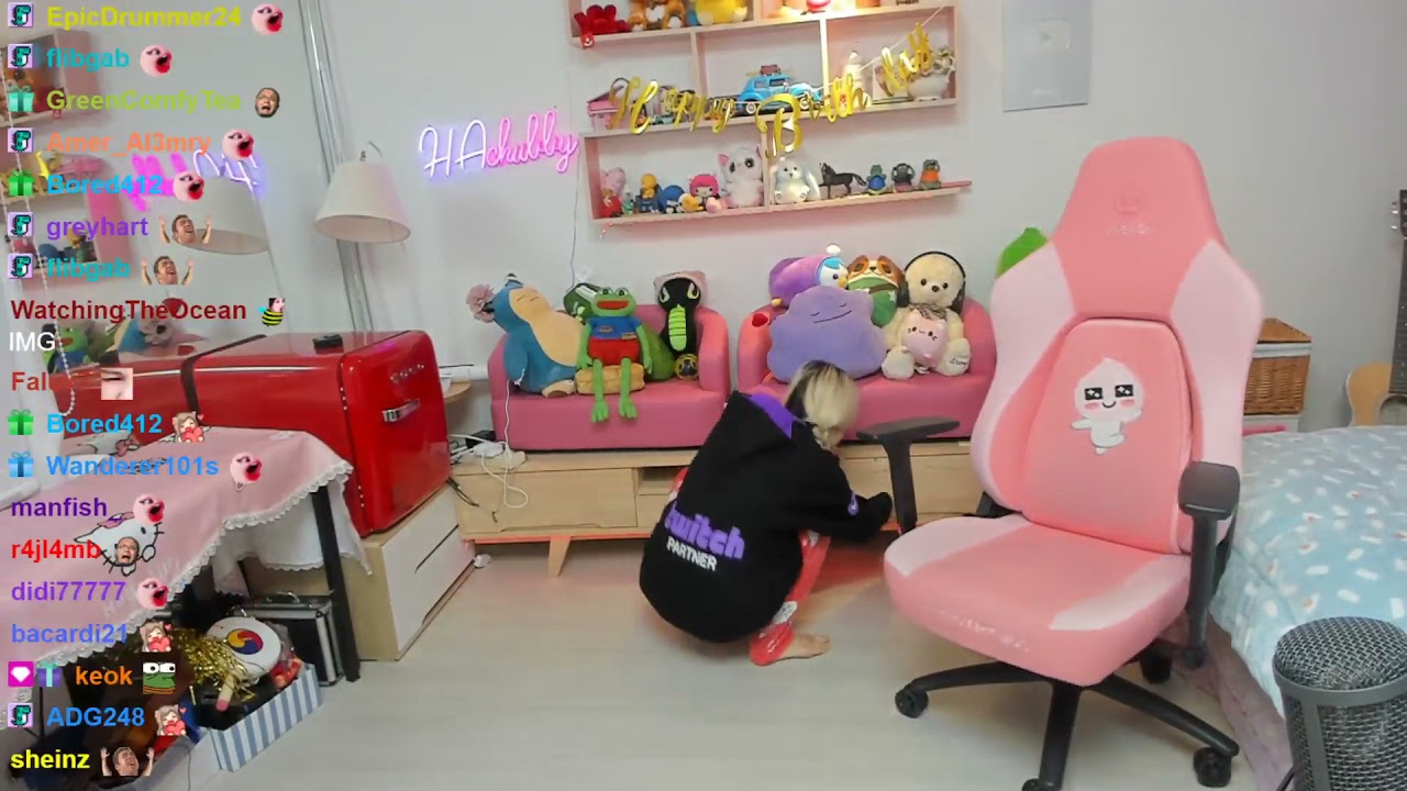 Hachu celebrates the good news - YouTube