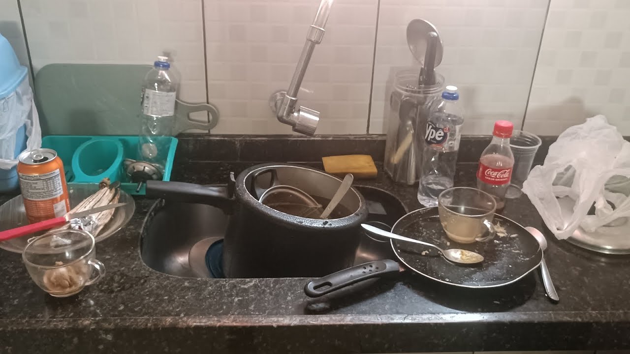 Eu Ajudando Minha Mãe Lavando Louça Youtube