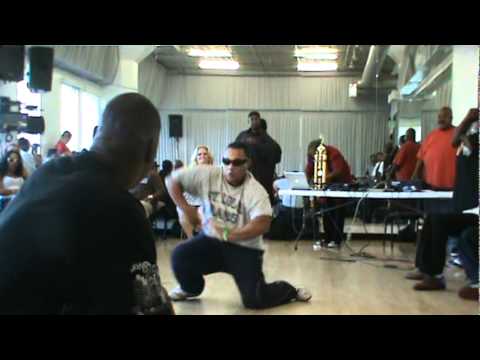 frost vs boppin andre @ tha throw down - YouTube
