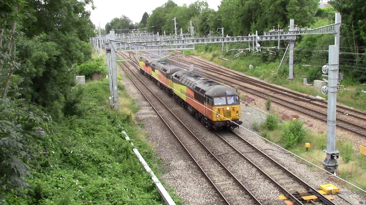 TRIPLE GRID ACTION AT NEWPORT. - YouTube