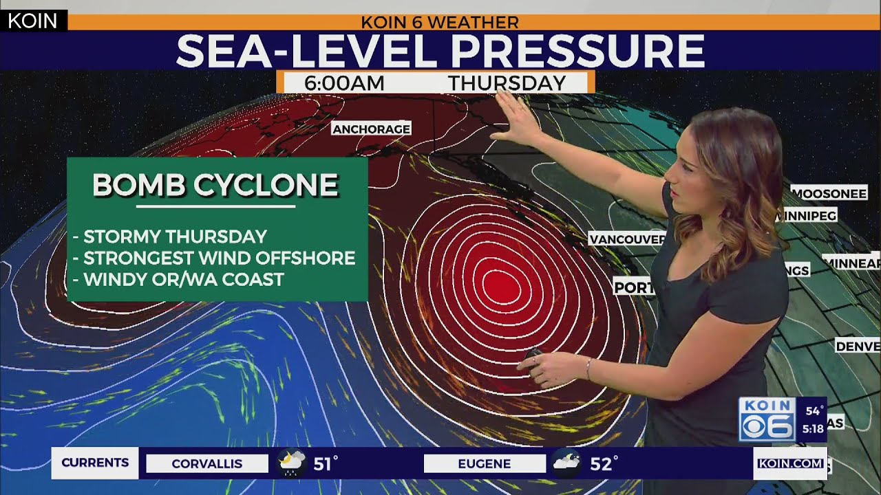 Meteorologist Kelley Bayern breaks down the incoming bomb cyclone - YouTube