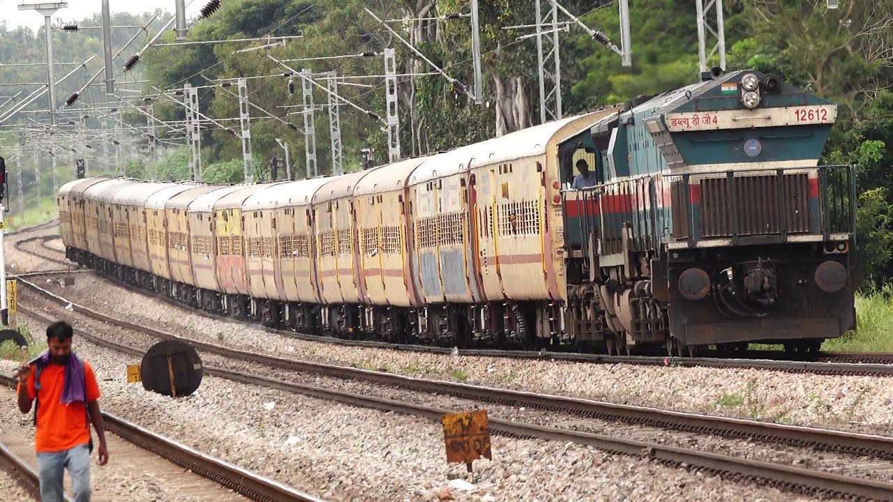 Superb ALCo type Honking EMD in Super Angry Mood with 16239 Chikmagalur ...