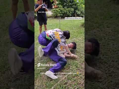 Behind the scene 🤣 is more chaotic #taynew #darkbluekisstheseries #petekao #karanachi #gmmtv