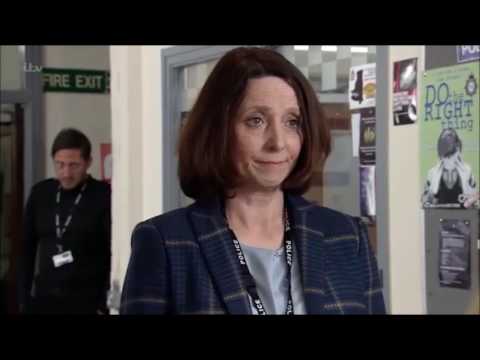 Sarah Platt Scenes | 21.06.17 - YouTube