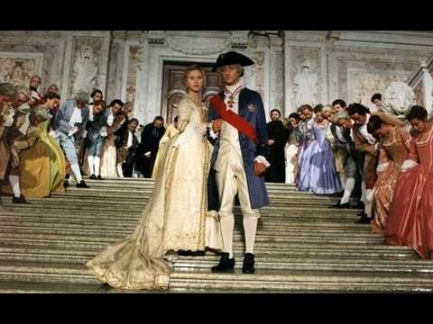 Maria Carolina | Paper Crown | Ferdinando & Carolina Edit