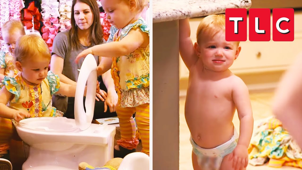 Potty-Training Disaster With Quintuplets! | OutDaughtered | TLC - YouTube