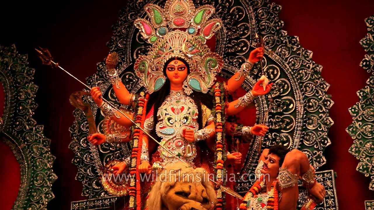 Characters of the Durga Maa story: Kolkata Puja pandal - YouTube